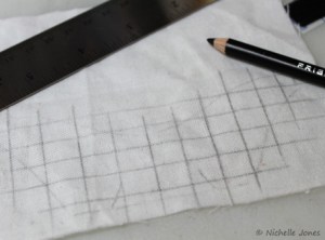 Shoo fly! DIY Fly masks – Desktop Stables