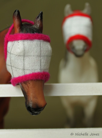 Shoo fly! DIY Fly masks – Desktop Stables