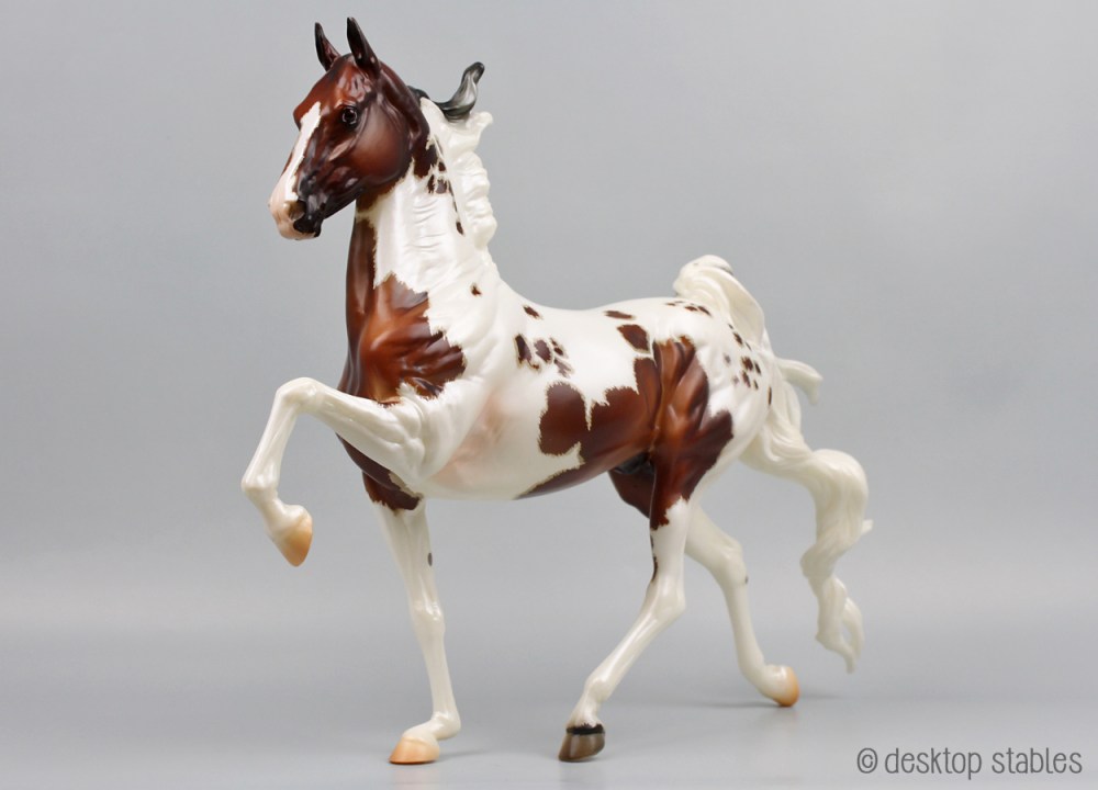 Hamilton – Desktop Stables