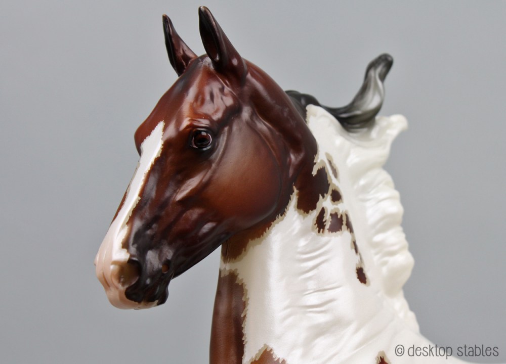 Hamilton – Desktop Stables